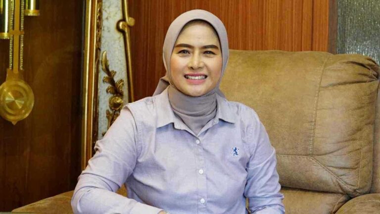 Karir Citra Pitriyami Bupati Wanita Tunggal Jawa Barat Boga Aset Rp 10 ...